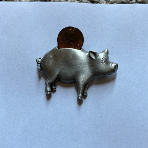 Jonette Jewelry | Jewelry | Pig And Penny Pin | Poshmark